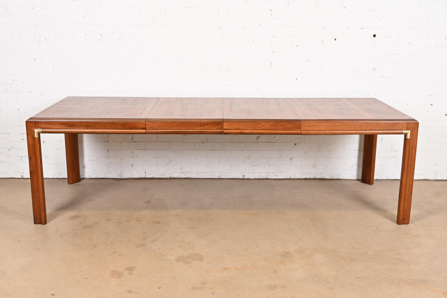 Drexel Heritage Mid-Century Hollywood Regency Walnut Extension Dining ...