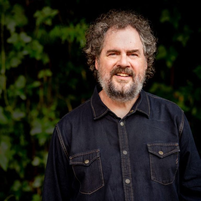 PATTERSON HOOD ANNOUNCES LANDMARK NEW ALBUM, 'EXPLODING TREES & AIRPLANE SCREAMS' | MOKB Presents